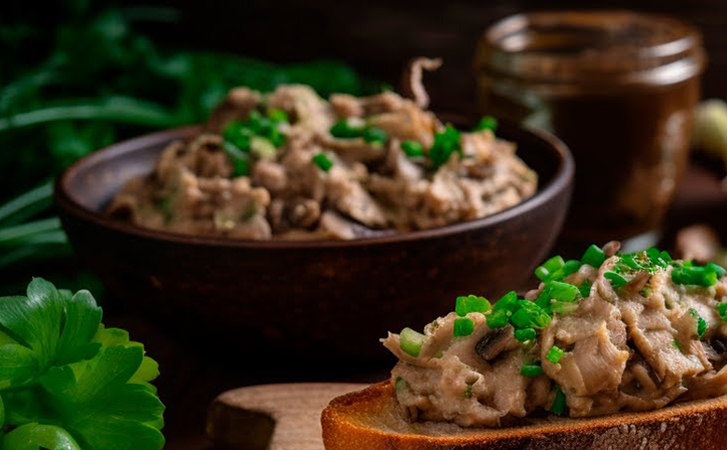 Грибной паштет из шампиньонов нежнее масла и печенки. Рецепт ...